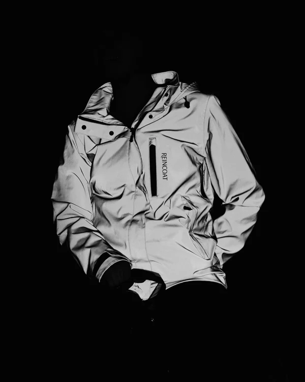 Reincoat Air Jacket –Women's Reflective Silver - Manor Equestrian
