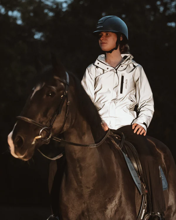 Reincoat Air Jacket –Women's Reflective Silver - Manor Equestrian