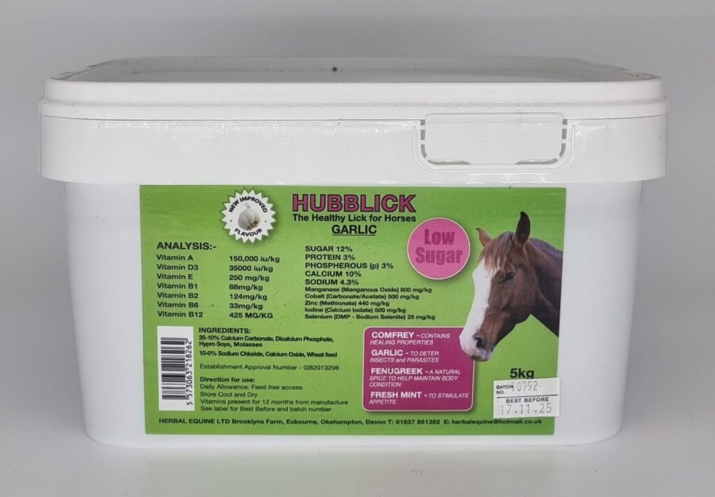 Hubblick Horse Lick -Garlic - Manor Equestrian